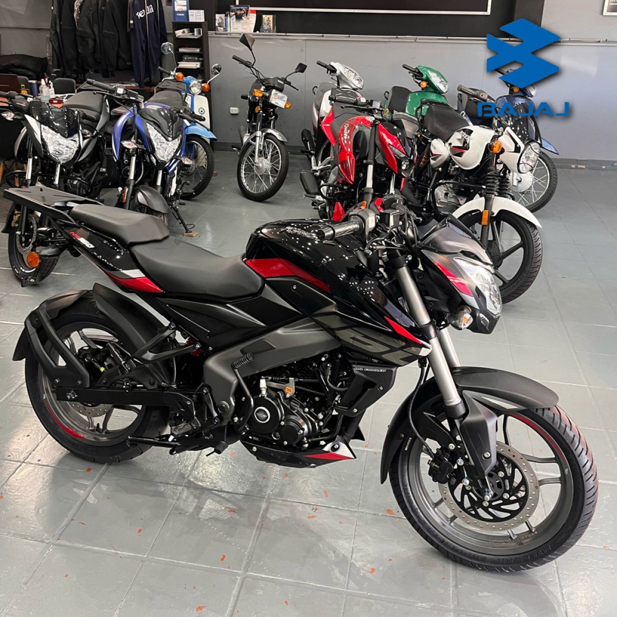 Bajaj Rouser NS 160 (Nuevo Modelo) - Milano Motos